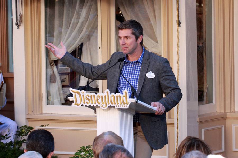 Tony Baxter Gets His Window on Main Street : EndorExpress