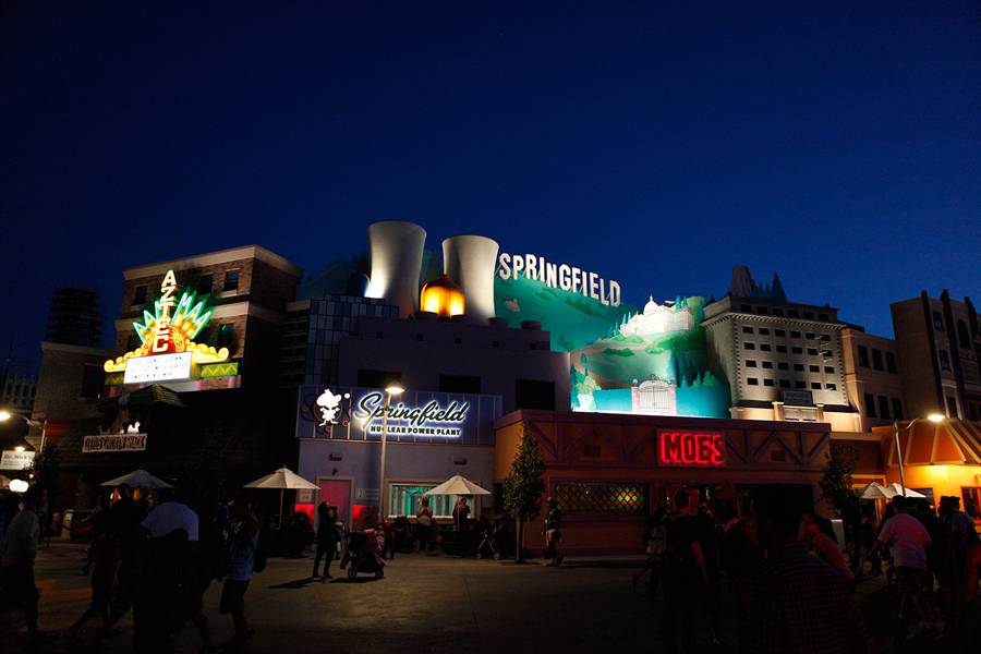 Springfield U.S.A. opens in Hollywood : EndorExpress