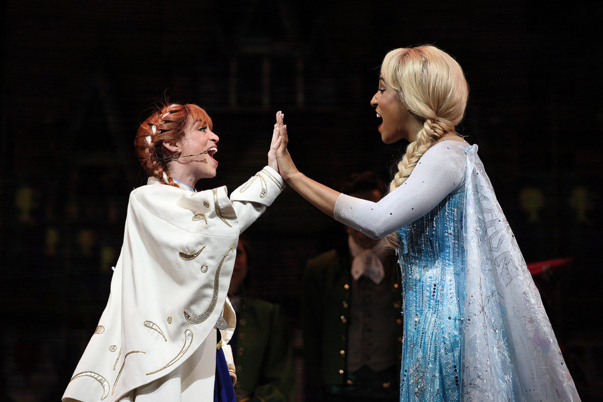 Frozen Comes to Life at Disneyland – And I Actually Liked It : EndorExpress
