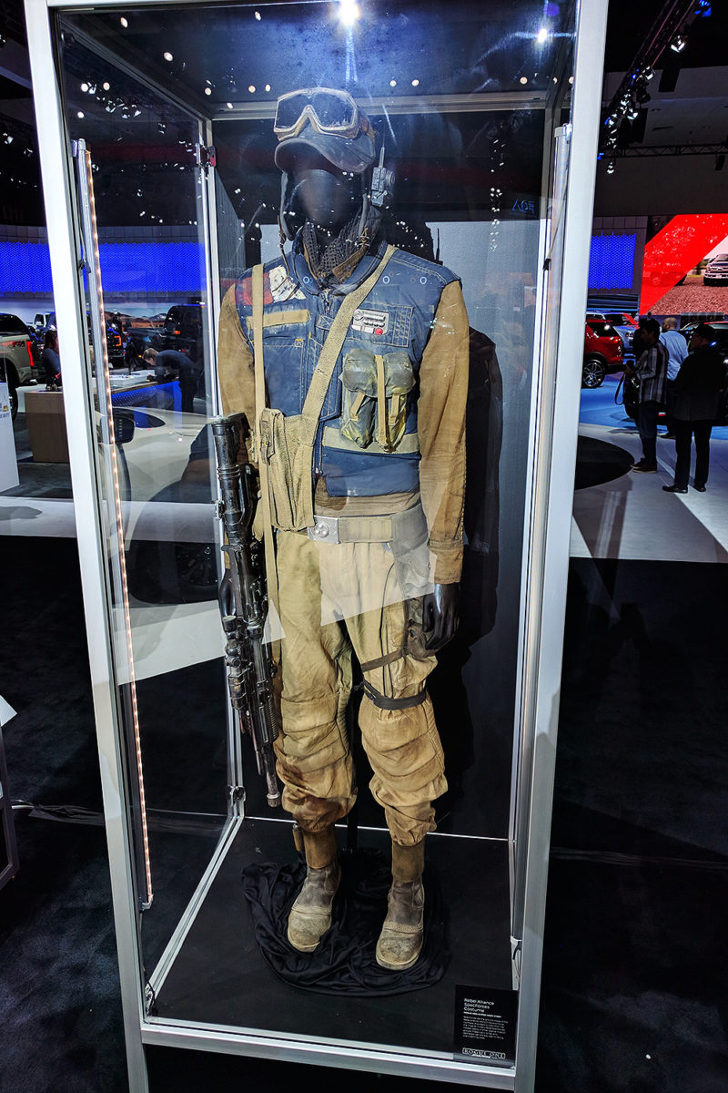 Nissan Rogue: Rogue One Star Wars Limited Edition : EndorExpress