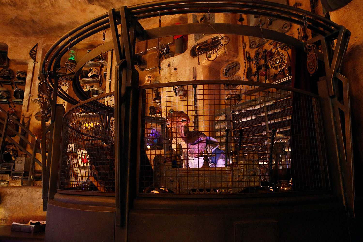 A Closer Look at the Easter Eggs of ‘Dok-Ondar’s Den of Antiquities ...