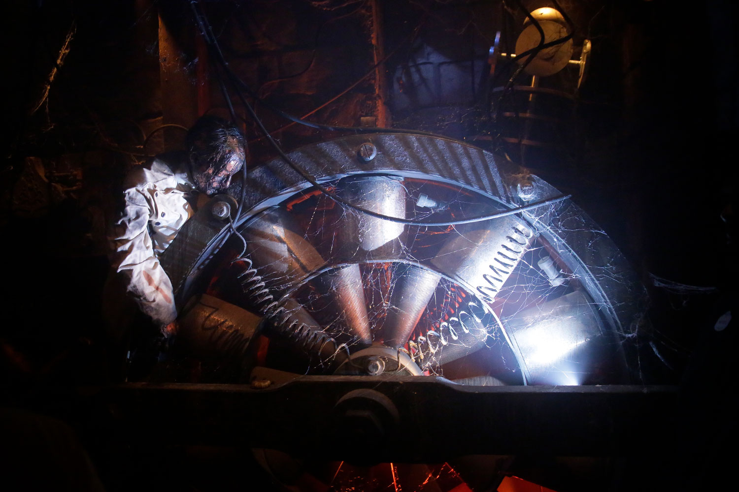 The Mazes of Universal Hollywood’s Halloween Horror Nights Ranked ...