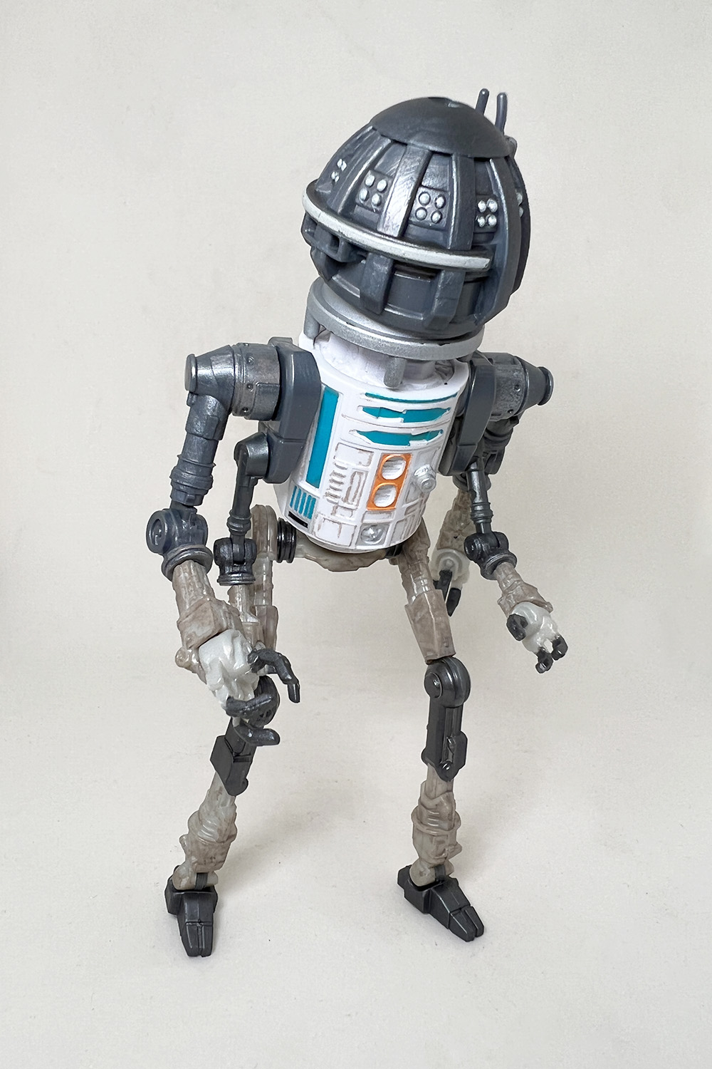 The Mandalorian Droid Factory 4-Pack: Closer Look : EndorExpress