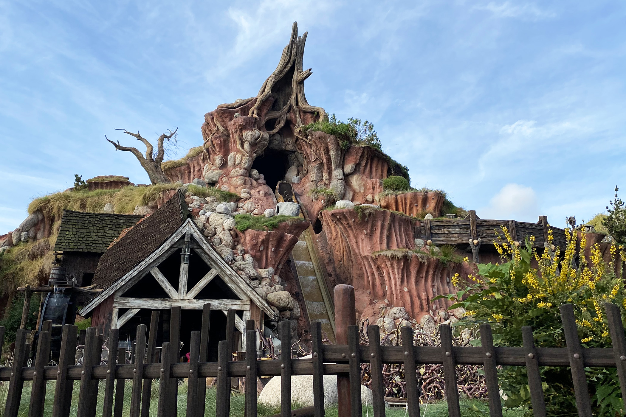 Splash Mountain: A Photo Essay : EndorExpress