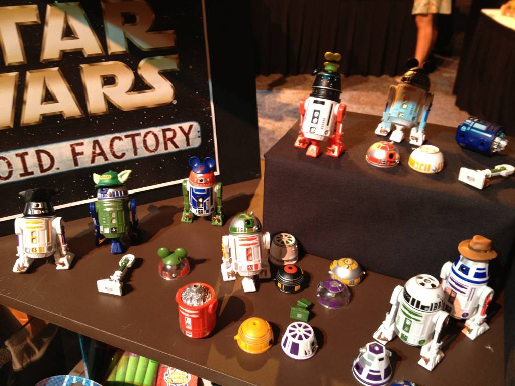 Disney Theme Parks Droid Factory : EndorExpress